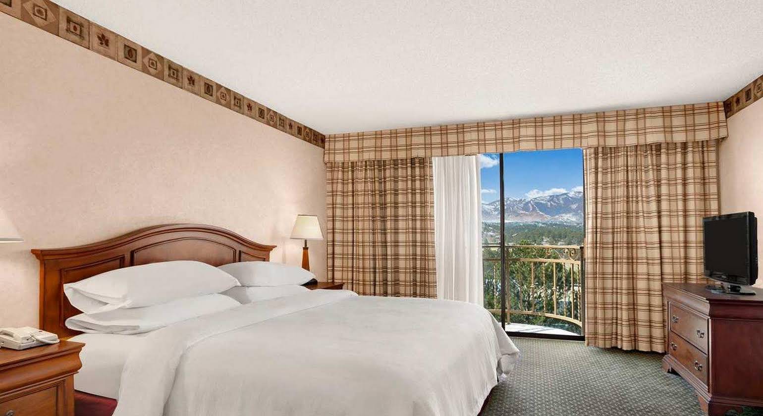 Embassy Suites Colorado Springs Colorado Springs | Tatil.com